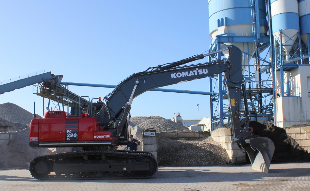 Nieuwe Komatsu PC290-10